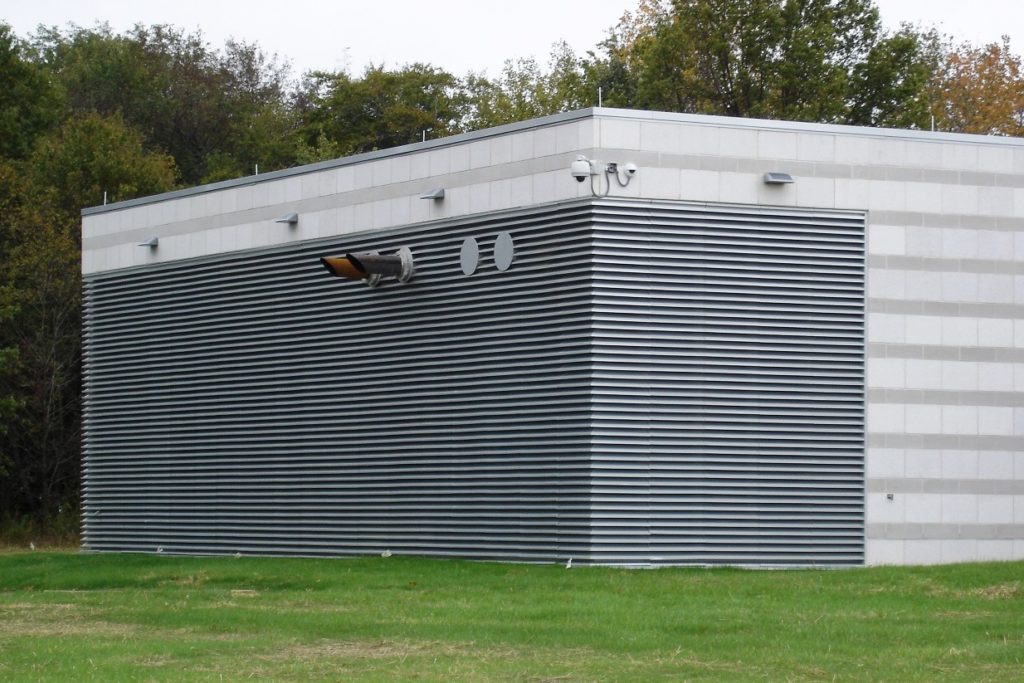 MMI Data Center - Industrial Louvers, Inc Industrial Louvers, Inc